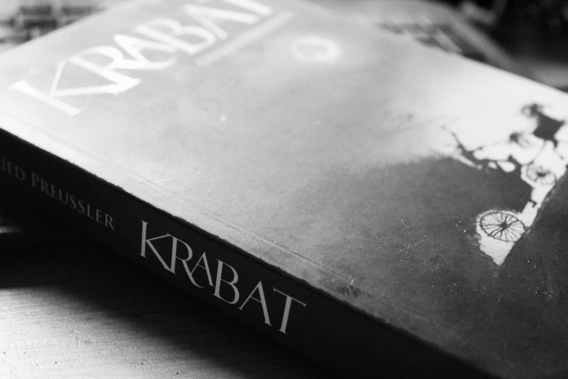 KRABAT – Książki na czacie